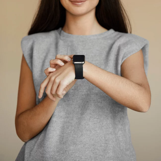 Custom Smartwatches Gifts Suppliers in Dubai, UAE - Brandcare Solutions